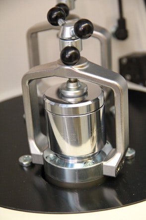 Method Shakes Up AMH Synthesis | Chemical Processing | Chemical Processing